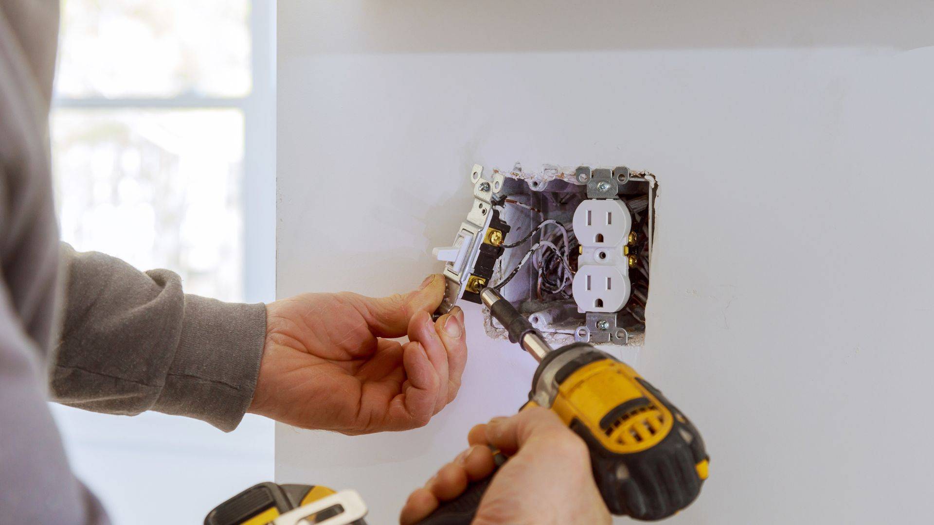 Electrical Outlet Installation, Repair | Littleton & Denver